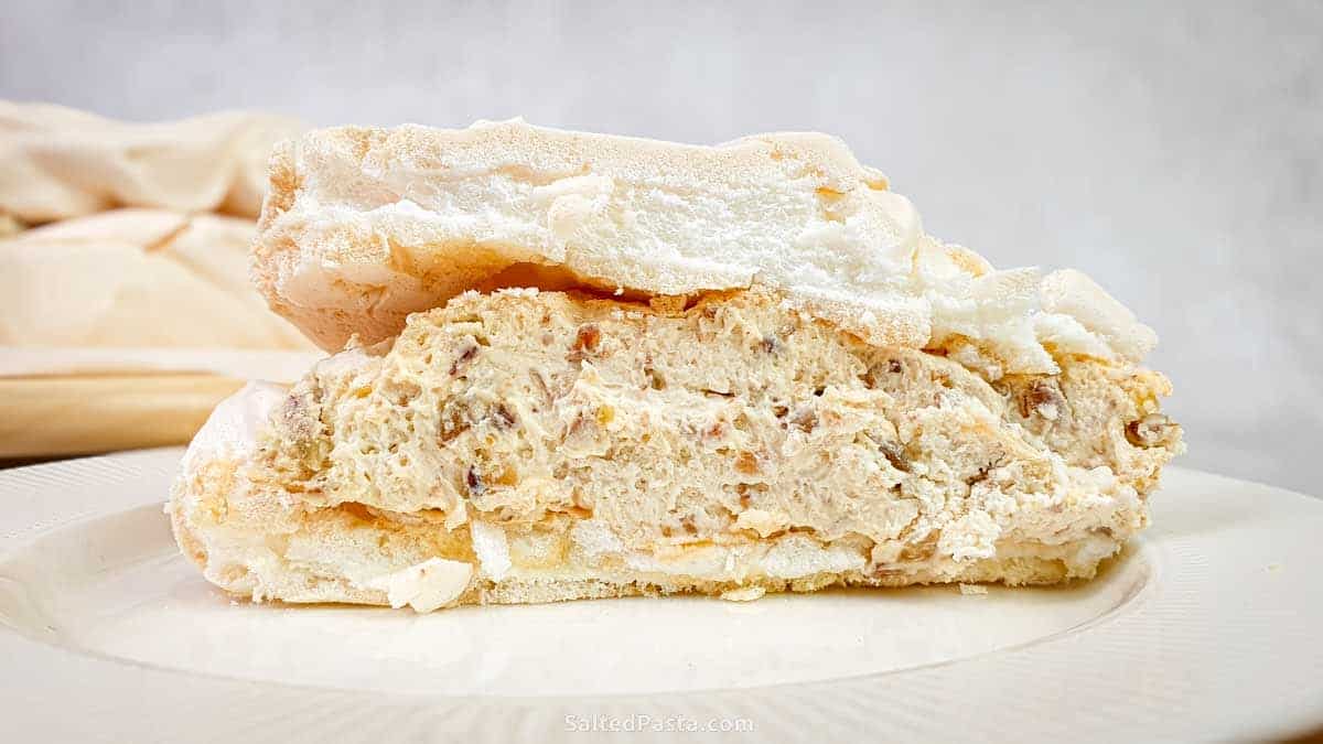 Dacquoise Meringue Cake - SaltedPasta